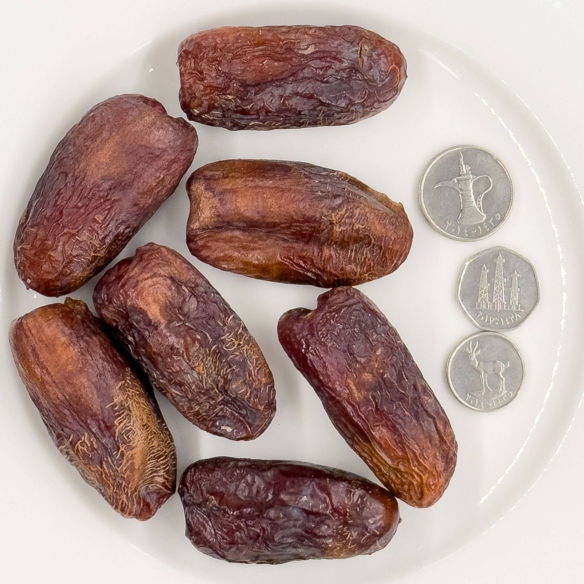 Buy Premium Amber Dates In Dubai - Dryfruits AE – DryFruits.AE