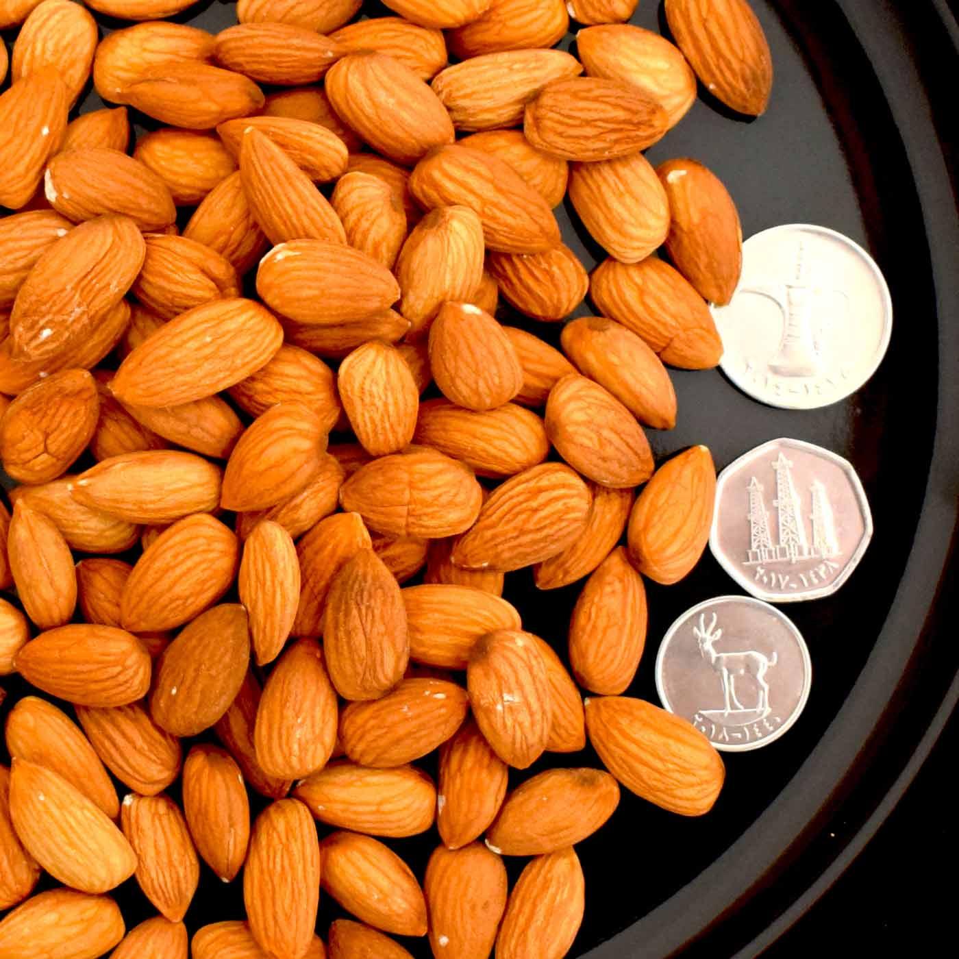 Buy Small Almond in Dubai: Enjoy Nutty Delights at Your Doorstep ...